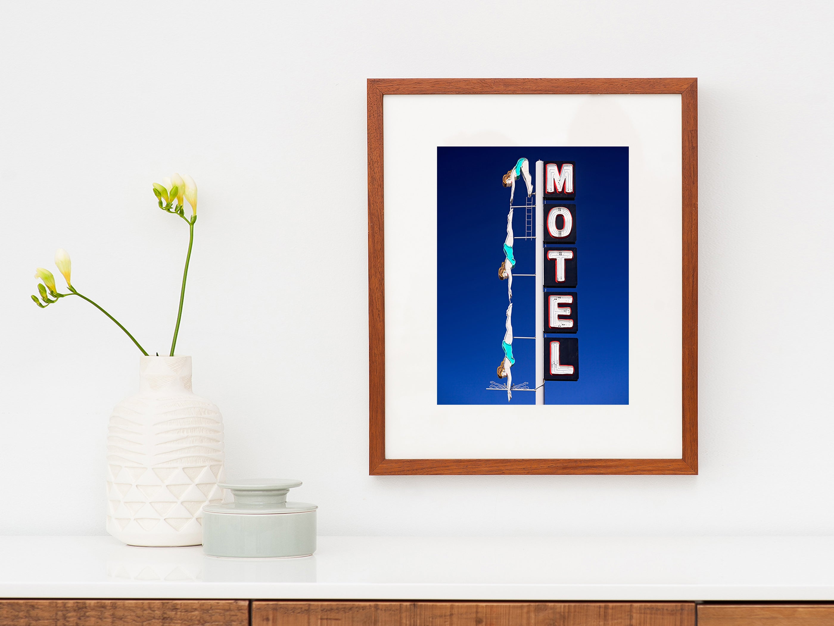 Starlite Motel Diving Lady – Retro Roadside Photography